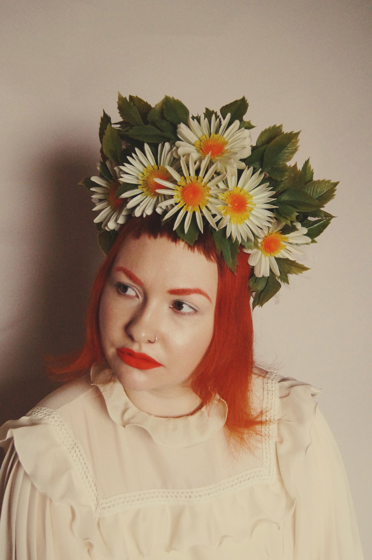 Vintage White Daisy May Day May queen flower crown – Fumbalinas