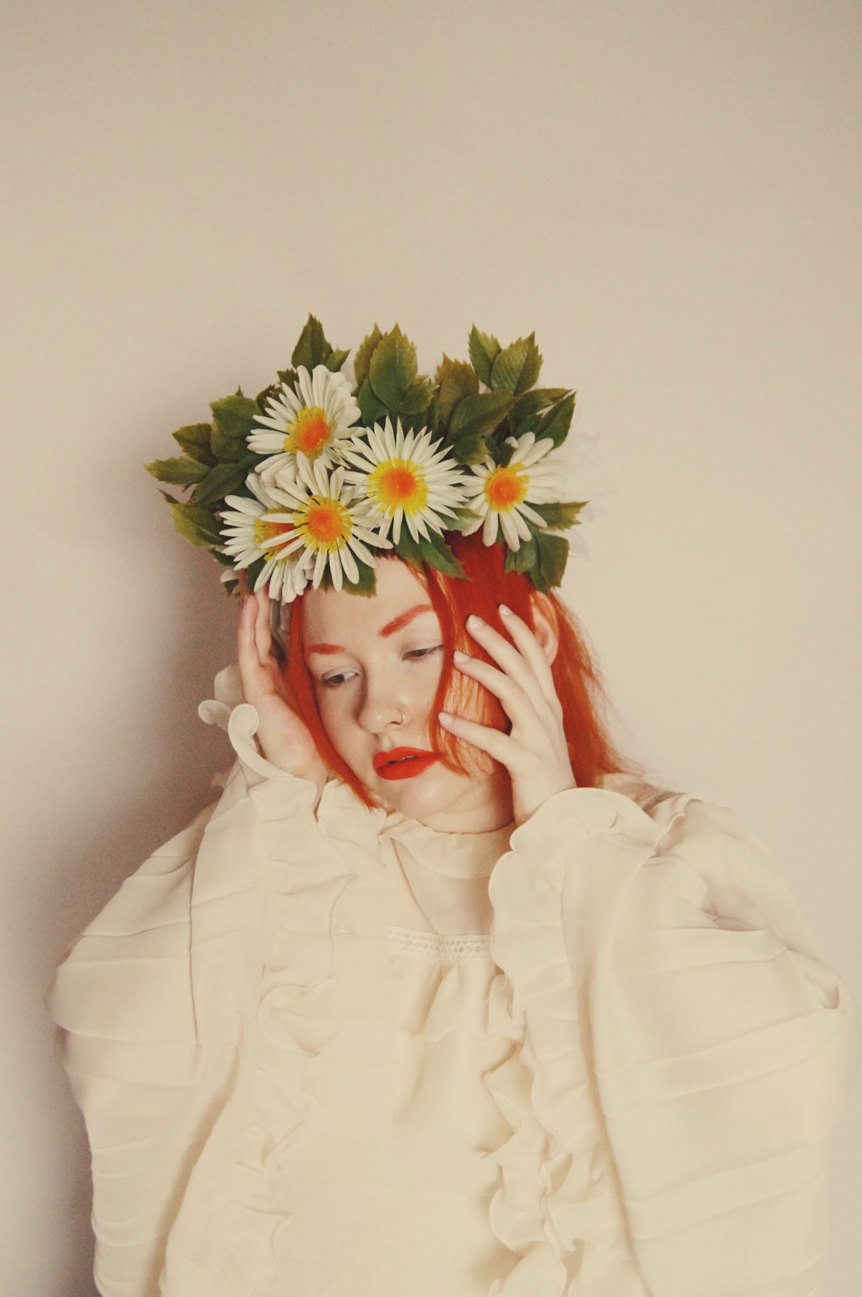 Vintage White Daisy May Day May queen flower crown – Fumbalinas